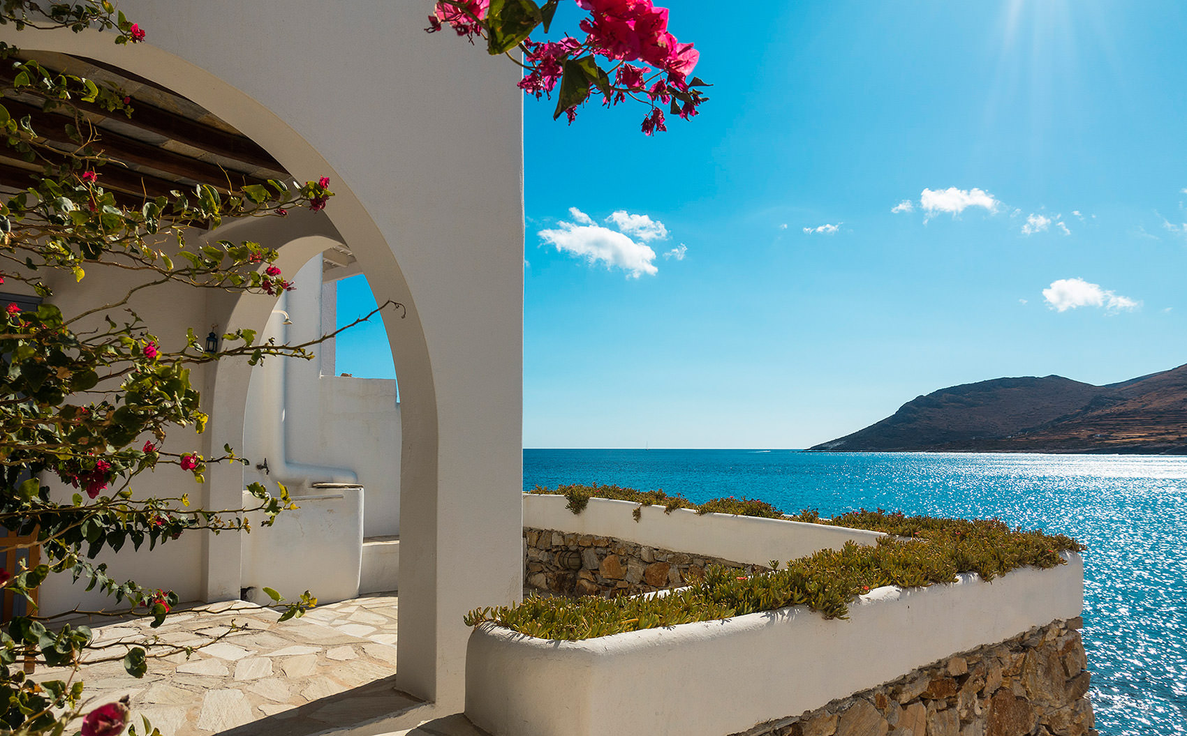 Traditional seaside cycladic house | Accommodation in Alopronia at Sikinos