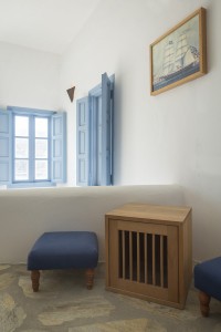 Traditional seaside cycladic house | Accommodation in Alopronia at Sikinos